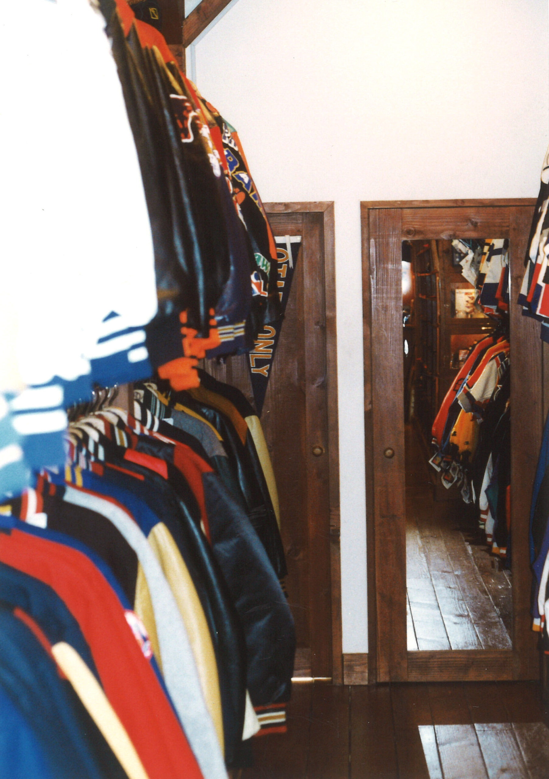 INFO – CATCHBALL | Backdrop Pickup